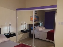Apartamento premium, 2 quartos, vista para a montanha | 1 quarto, roupas de cama de algodão egípcio, roupas de cama premium