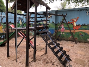 Área de recreio para crianças (ao ar livre)