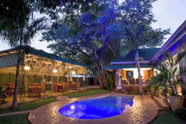 Livingstone Lodge - Victoria Falls