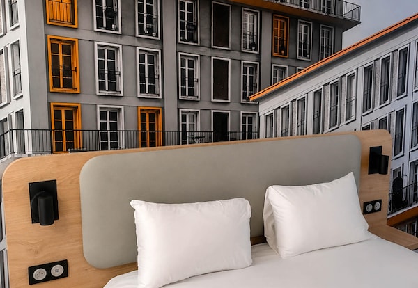B&b Hotel Le Havre Centre - Normandy