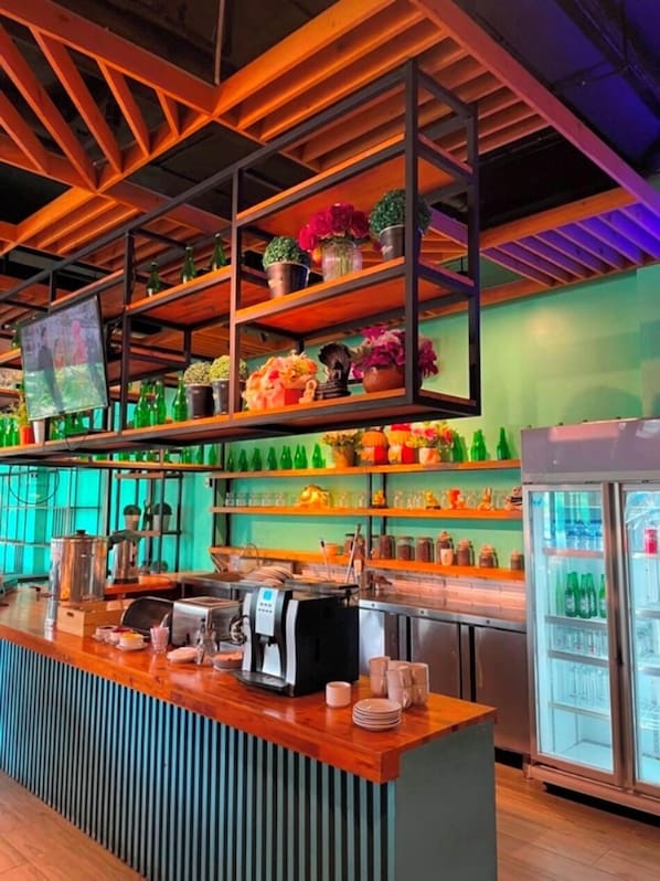 Pequeno-almoço tipo buffet diário incluído