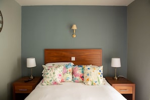 Quarto Duplo | Ferro/tábua de engomar, Wi-fi grátis, roupa de cama fornecida 