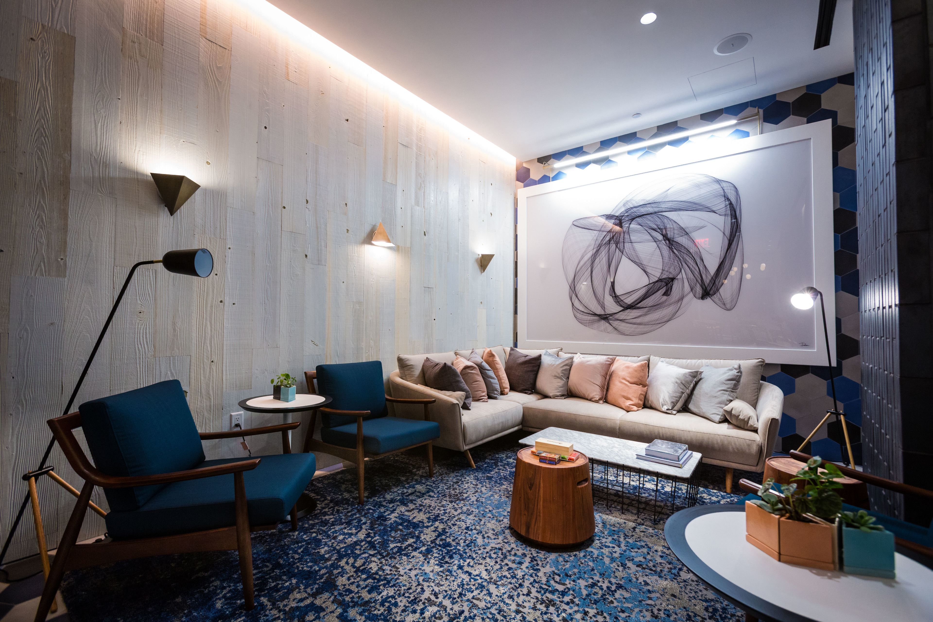 Área de estar no saguão