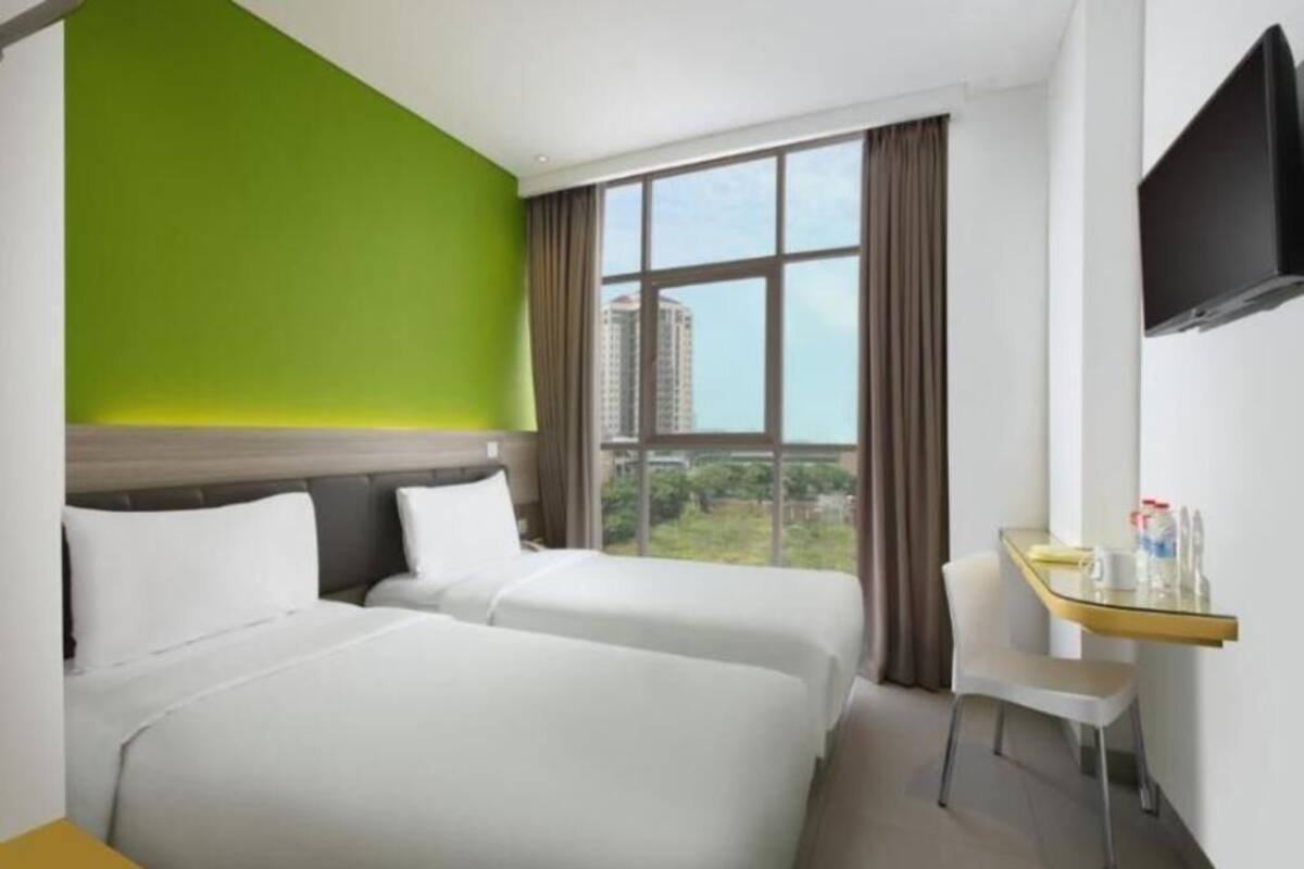 Secretária, Wi-fi grátis, acesso para cadeira de rodas