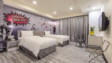 Quarto duplo superior, 2 camas de solteiro | Cortinas blackout, Wi-Fi de cortesia, roupa de cama