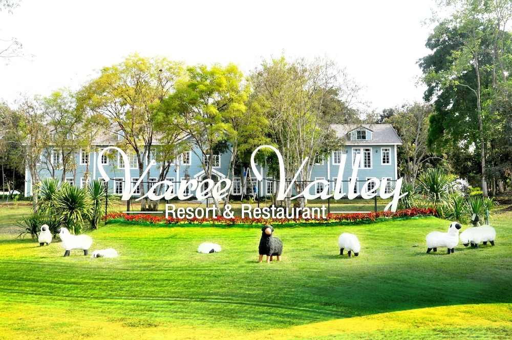 Varee Valley Resort And Restaurant - Ubolratana District