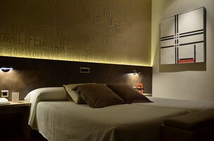 Quarto casal | Wi-Fi de cortesia, roupa de cama