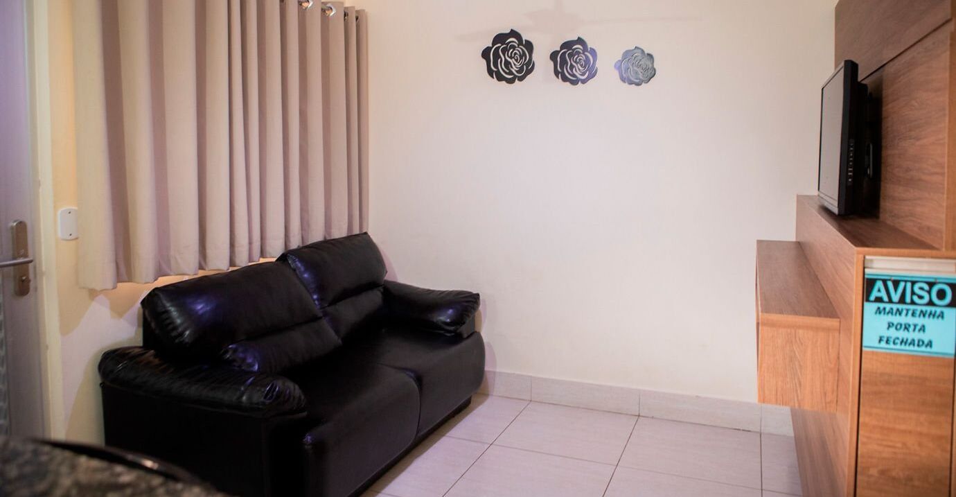 Apartamento | Área de estar | TV de tela plana