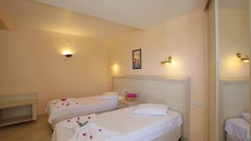 Roupa de alta qualidade, secretária, ferro/tábua de engomar