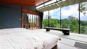 Quarto Quádruplo | Cortinas/cortinados opacos, Wi-fi grátis, roupa de cama fornecida