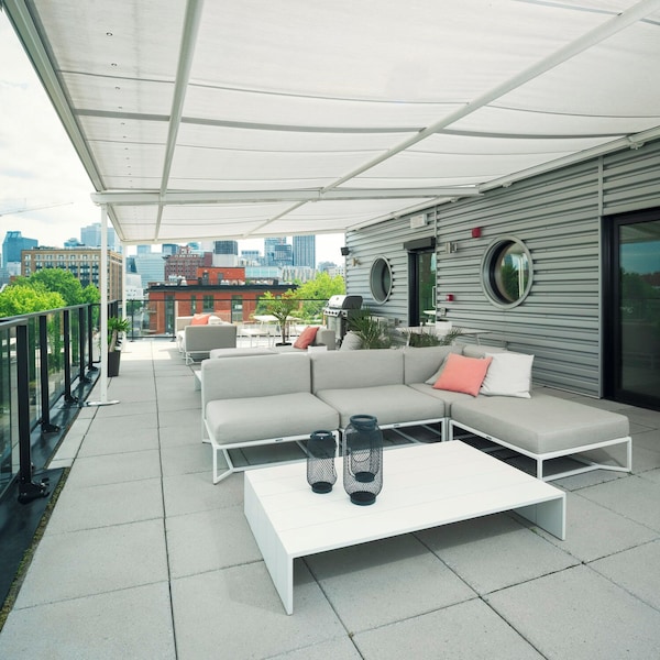 Boxotel Montreal - Laval