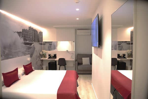 特辛古里旅馆 - 多若斯迪亞