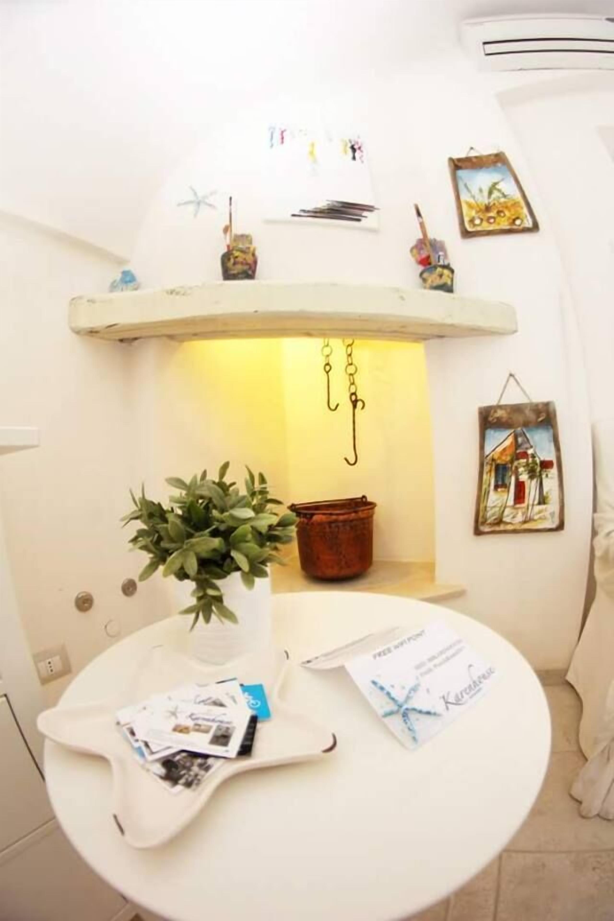 Quarto casal superior | Frigobar (abastecido com itens grátis), cofres nos quartos