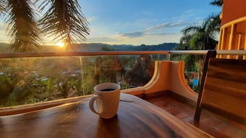 Villa Comfort, 2 quartos | Terraço/pátio interior