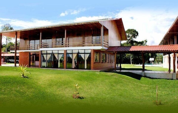 Hosteria Farallon - Pastaza