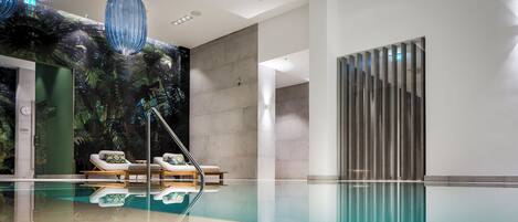 Piscina interna
