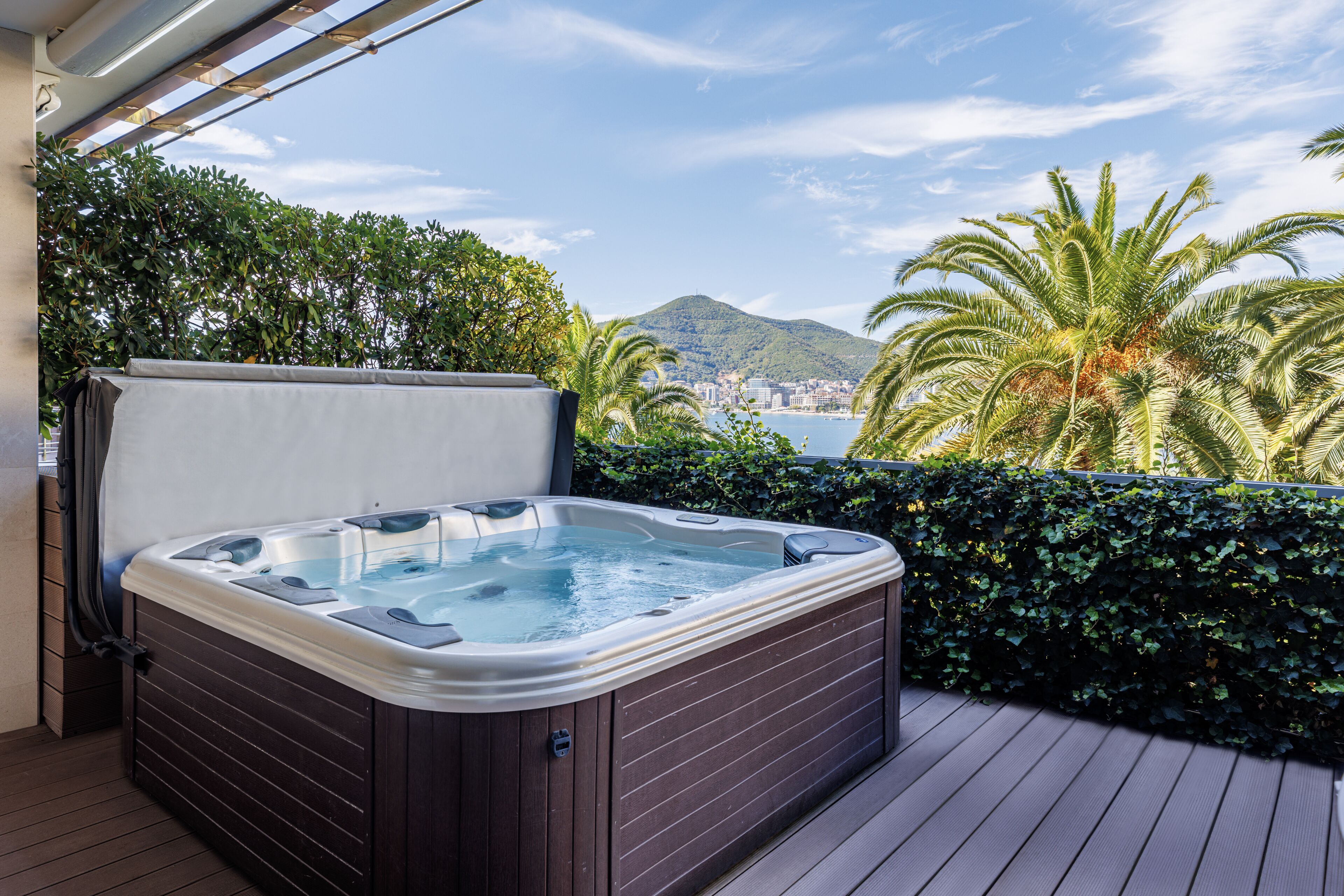 Apartamento luxo, 1 quarto, vista para o mar | Terraço/pátio