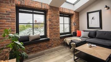 Apartamento Superior, 1 quarto, lareira (Castle View; 20) | Lençóis de algodão egípcio, roupa de alta qualidade, cofre no quarto