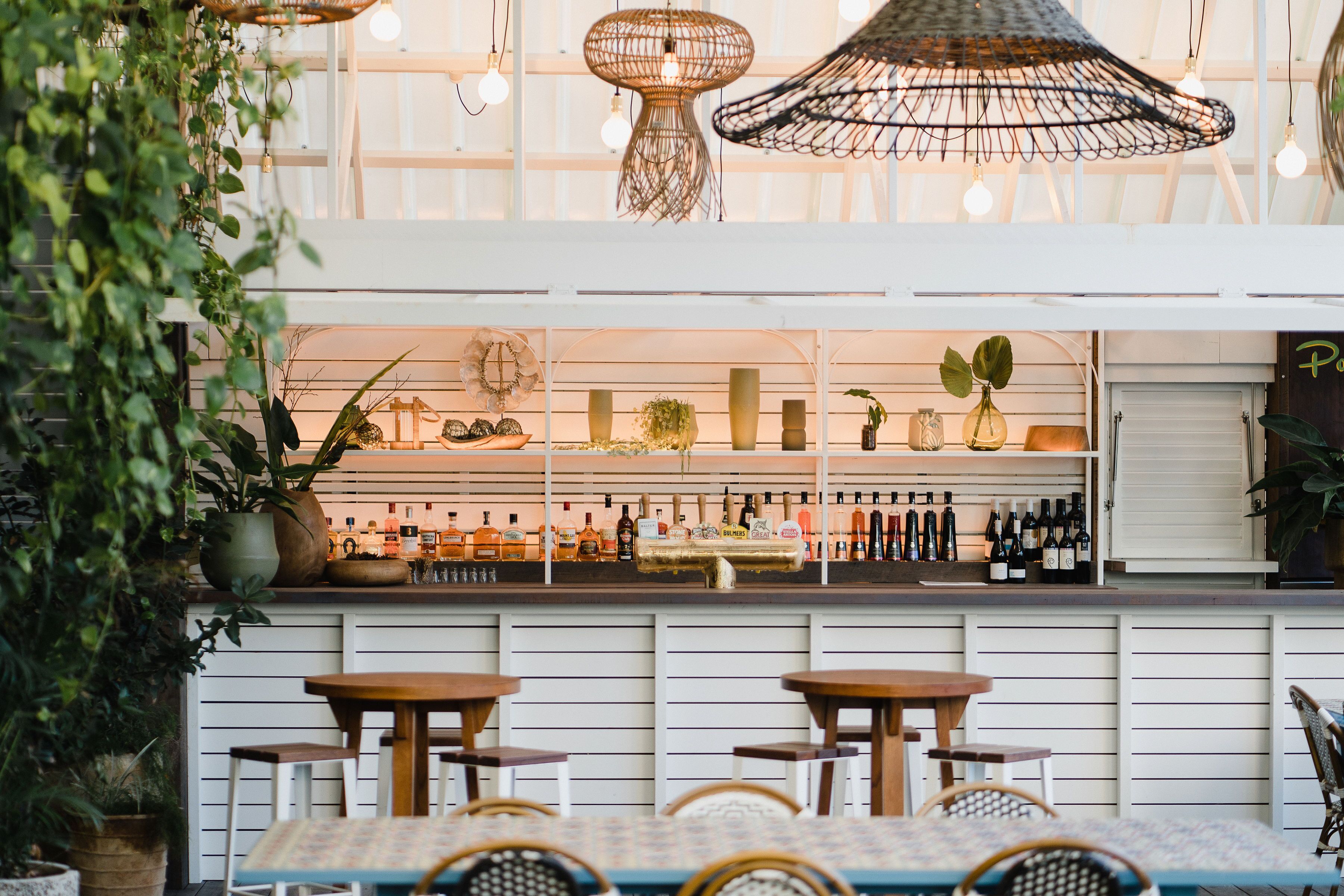 Com vista para a piscina 