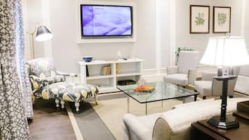 Smart TV 52 polegadas com canais a cabo, TV