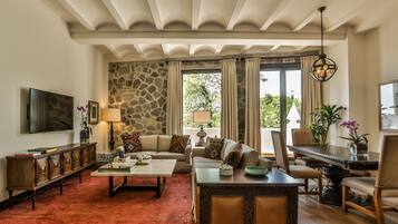 Roupa de alta qualidade, camas de colchão pillowtop, minibar