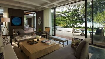 The Ocean House | Lençóis italianos Frette, minibar com produtos grátis, cofre no quarto