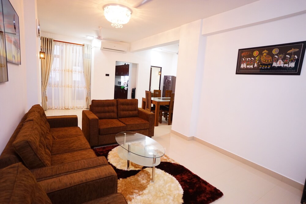 Amazing Alexandra Apartment - Colombo