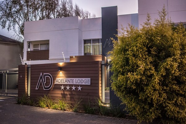 Adelante Lodge - Bloemfontein