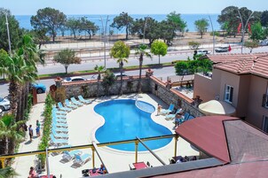 Quarto Duplo ou Twin Standard, vista parcial para o mar | Vista do quarto