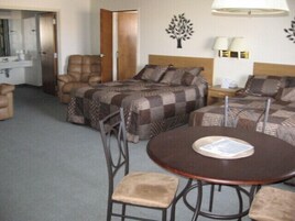 Suite | Secretária, ferro/tábua de engomar, Wi-fi grátis 