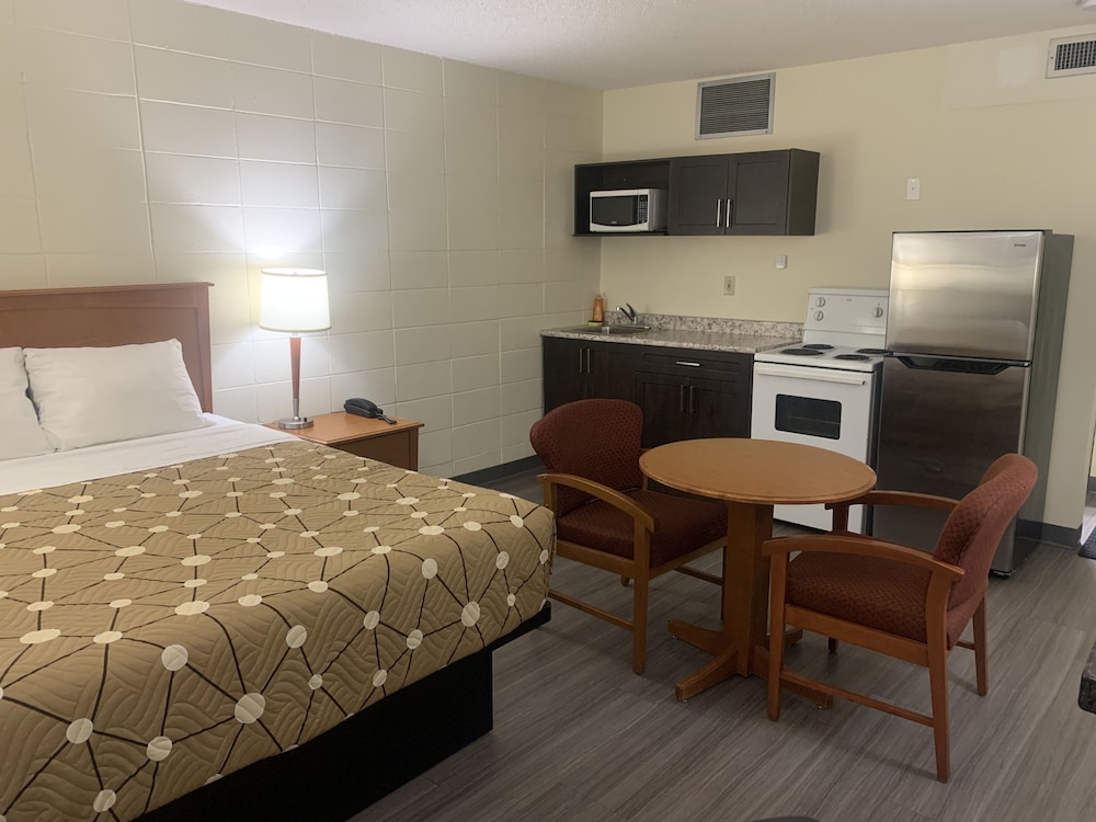 Northern Lights Inn - Fort St. John