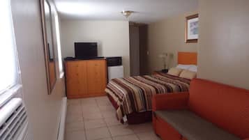 Apartamento Comfort, cozinha, junto à praia | 1 quarto, cortinas/cortinados opacos, quartos insonorizados