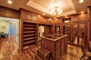 Mane Presidential Suite - Free Airport Pick Up and Transfer - Free Drop Off Casino | Comodidades do quarto