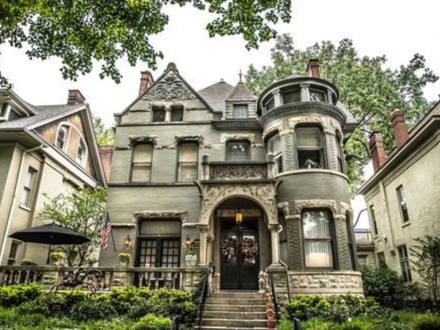 Fachada da propriedade