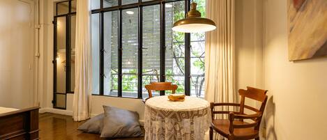 Villa Familiar | Roupa de alta qualidade, camas de colchão Select Comfort