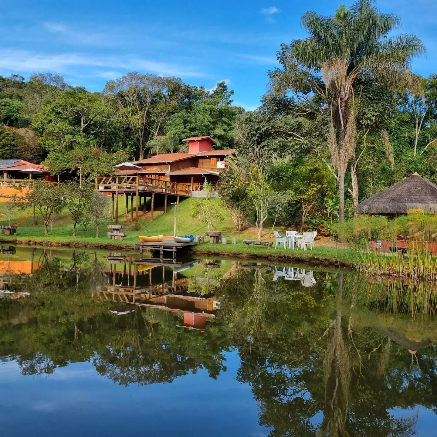 Fachada da propriedade