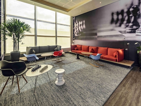 Sala de reunião. ibis Jacarei