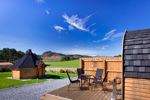 Chalé luxo, 1 quarto, cozinha, vista para a montanha | Terraço/pátio