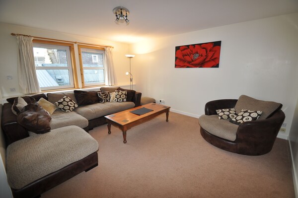 3 Varis Apartments - Moray