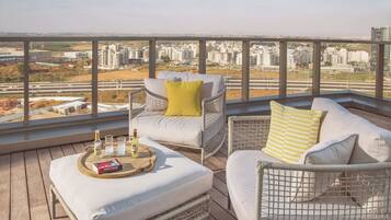 Quarto casal ou duplo premium, sacada | Sacada