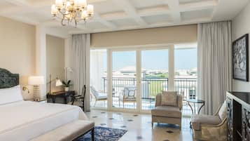 Villa, 4 quartos | 1 quarto, minibar, cofre no quarto, secretária