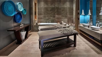 Salas para tratamentos a dois, sauna seca, sauna a vapor