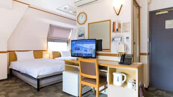 Quarto duplo luxo, para fumantes | Wi-Fi de cortesia, roupa de cama