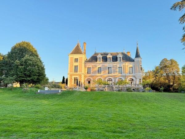 Eclosion Château Hôtel & Restaurant - Saint-Chamond