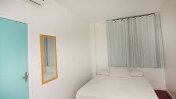 Quarto casal, banheiro privativo | Banheiro | Toalhas de banho