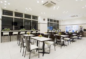 Pequeno-almoço tipo buffet diário incluído 