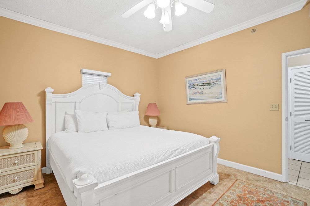 Tides At Top'sl Beach Resort By Panhandle Getaways - Miramar Beach, FL