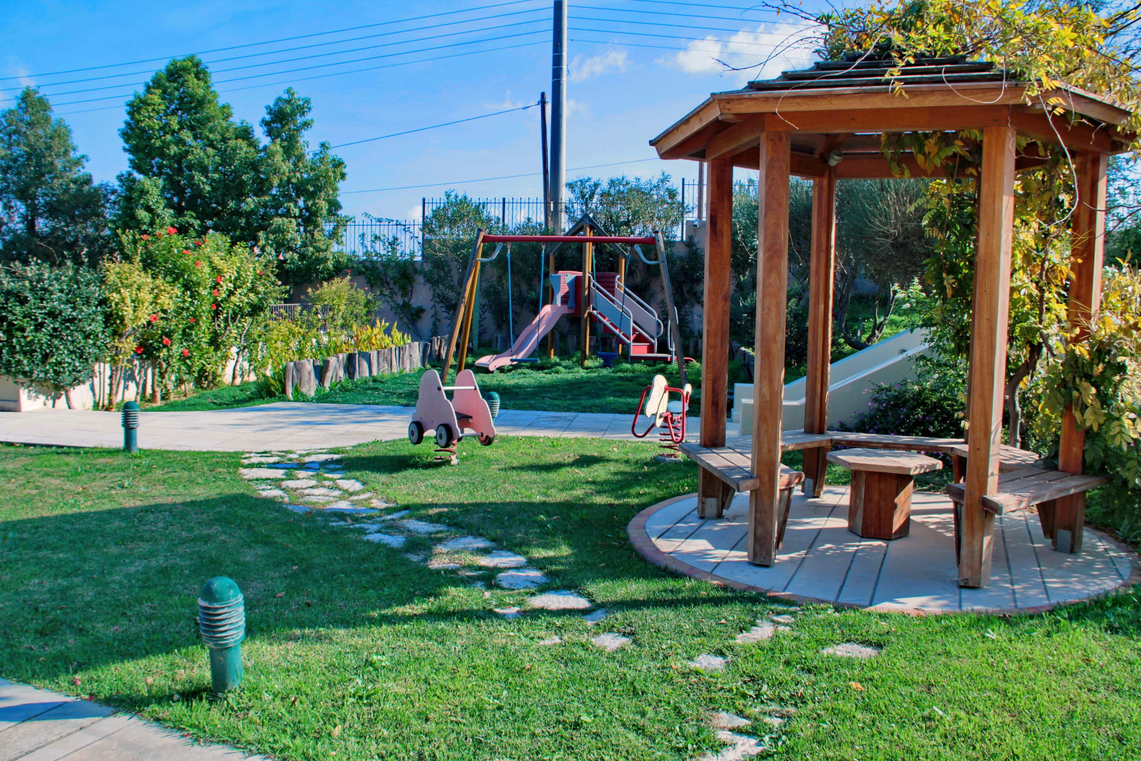 Área de recreio para crianças (ao ar livre)