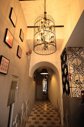 Entrada (vista interior)