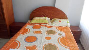 Quarto Quádruplo | Camas desdobráveis, Wi-fi grátis